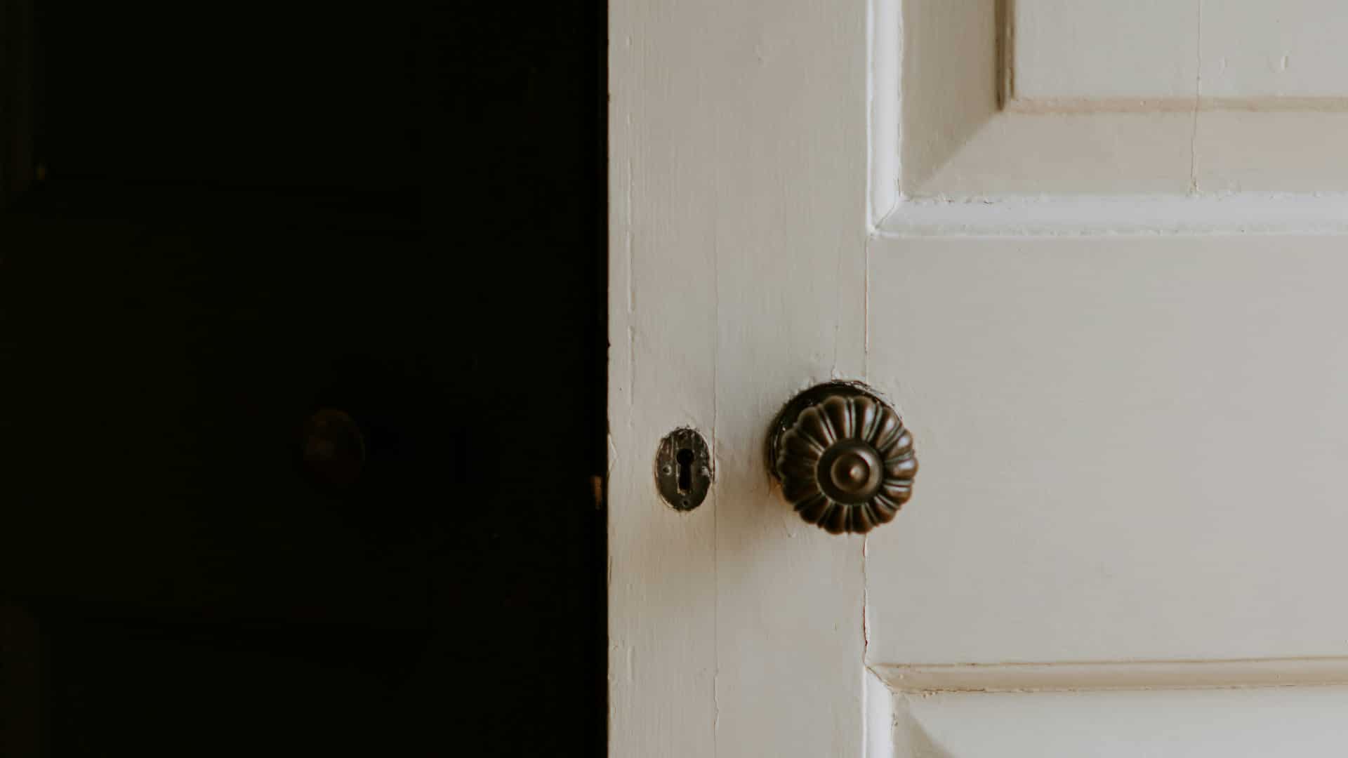 Pourquoi faire le choix d'une porte intérieure de qualité